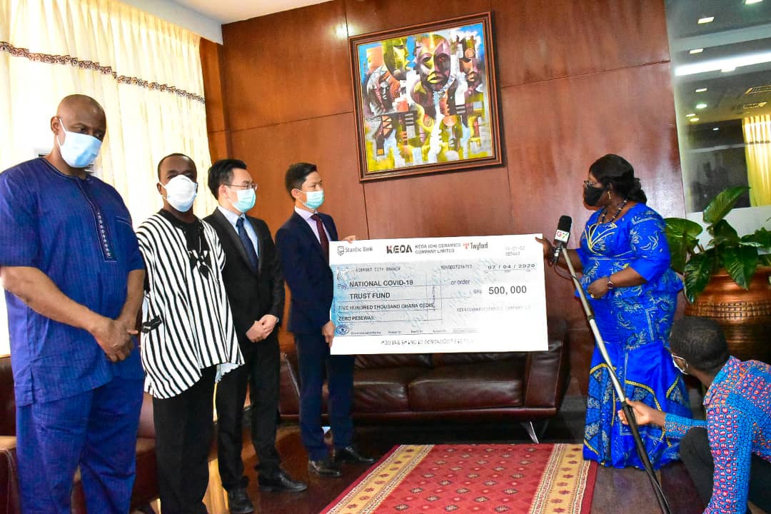 Keda, Sunda International, donates cash and items to the Covid-19 Fund ...