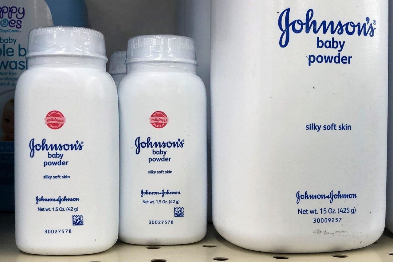 Thousands in UK sue Johnson & Johnson over talcum powder cancer risks ...