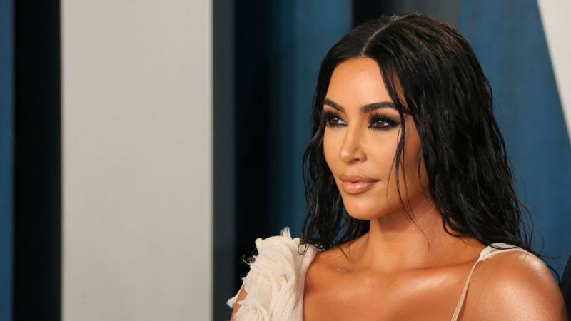 Kim Kardashian 'humbly' has 40th birthday party on private island ...