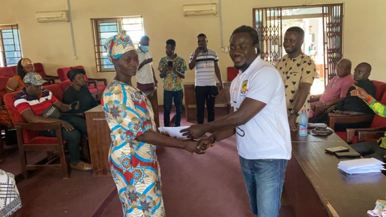 Kevin-Prince Boateng donates ¢16,000 to families of 8 dead Offinso ...