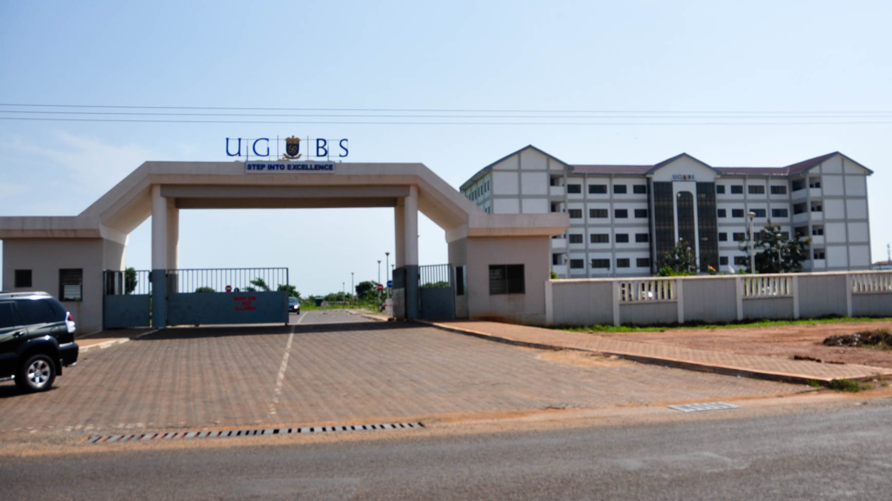 UGBS commissions ultramodern computer lab - MyJoyOnline
