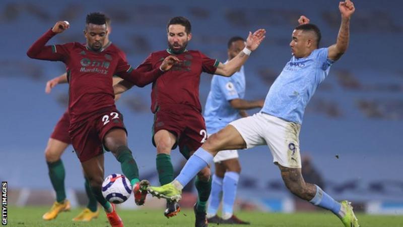 Man City extend winning run to 21 games and move 15 points clear ...