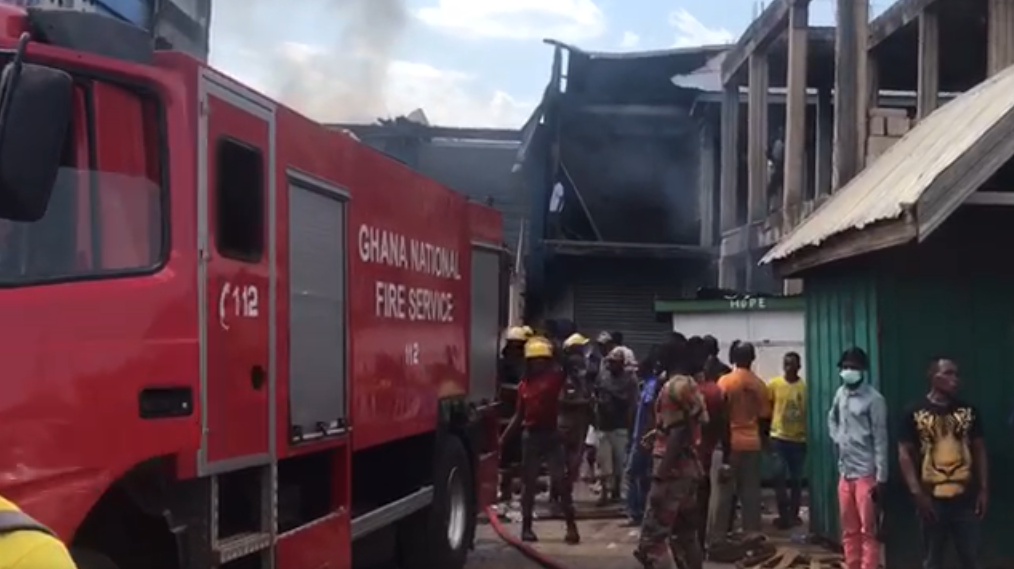 Fire guts Techiman Central market, destroys goods worth thousands of ...