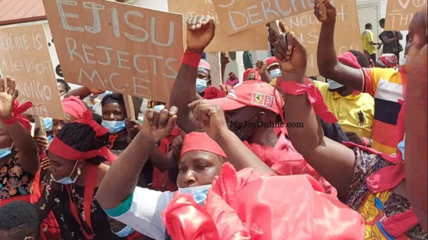 Elected NPP polling station executives at Ejisu in a march to justify ...