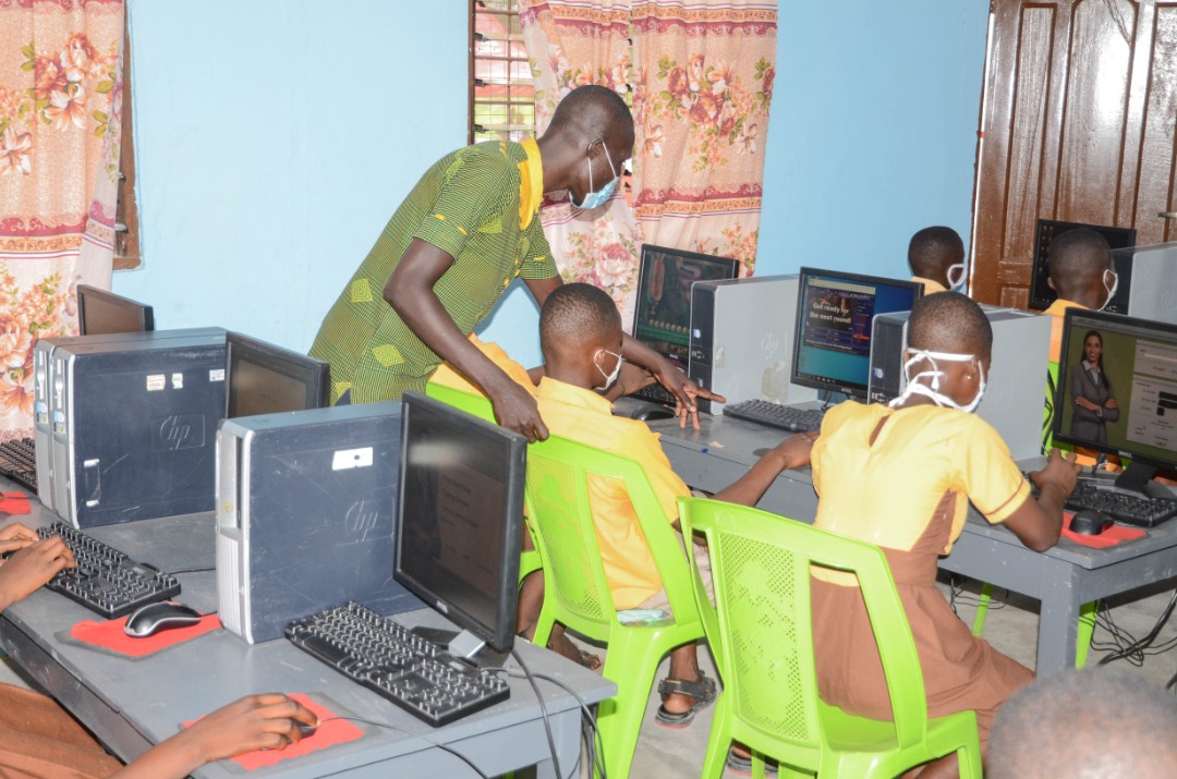 Pupils in Adaklu admonished to utilise ultramodern ICT lab to develop ...