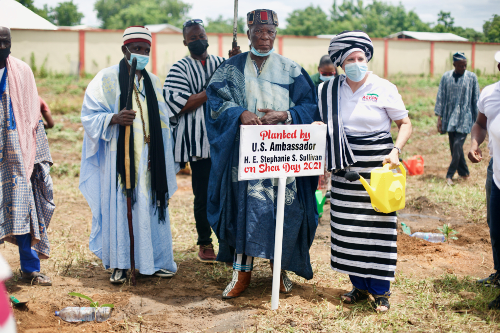 U.S. Ambassador marks Shea Day with commemorative tree planting event ...