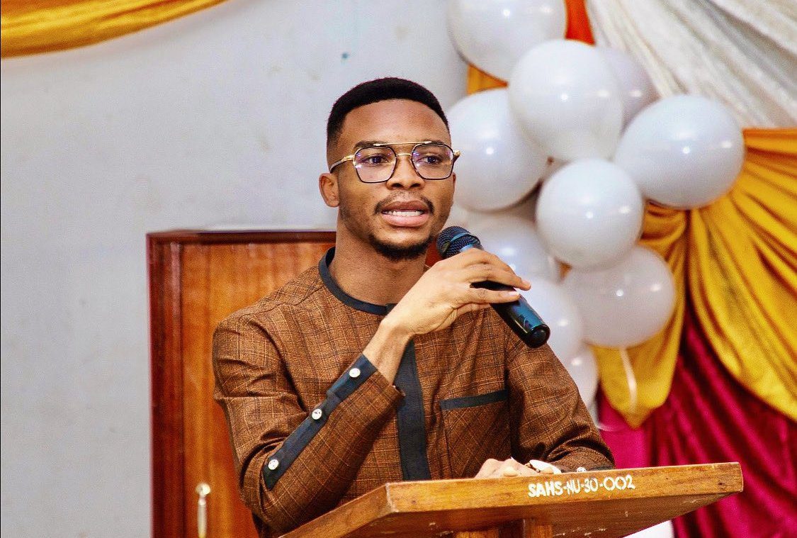 Government must reconsider paying teacher and nursing trainee ...