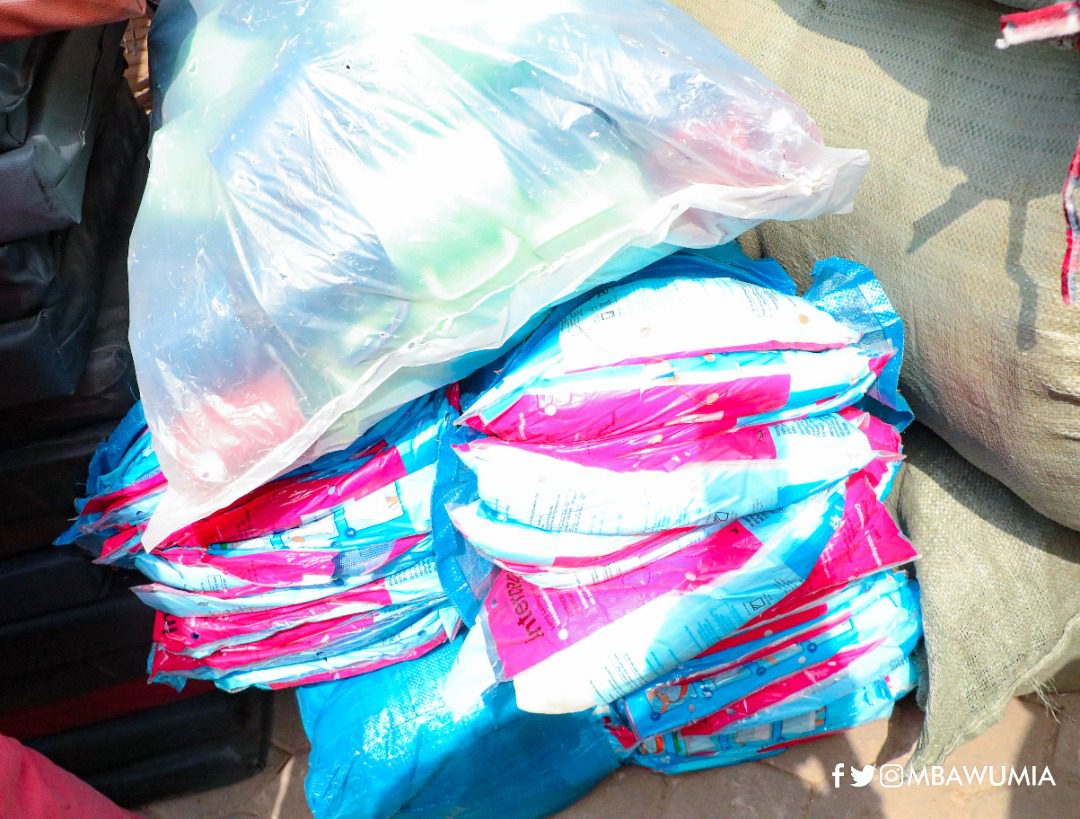 Apeatse explosion: Bawumia donates over 13 tonnes of relief items to ...