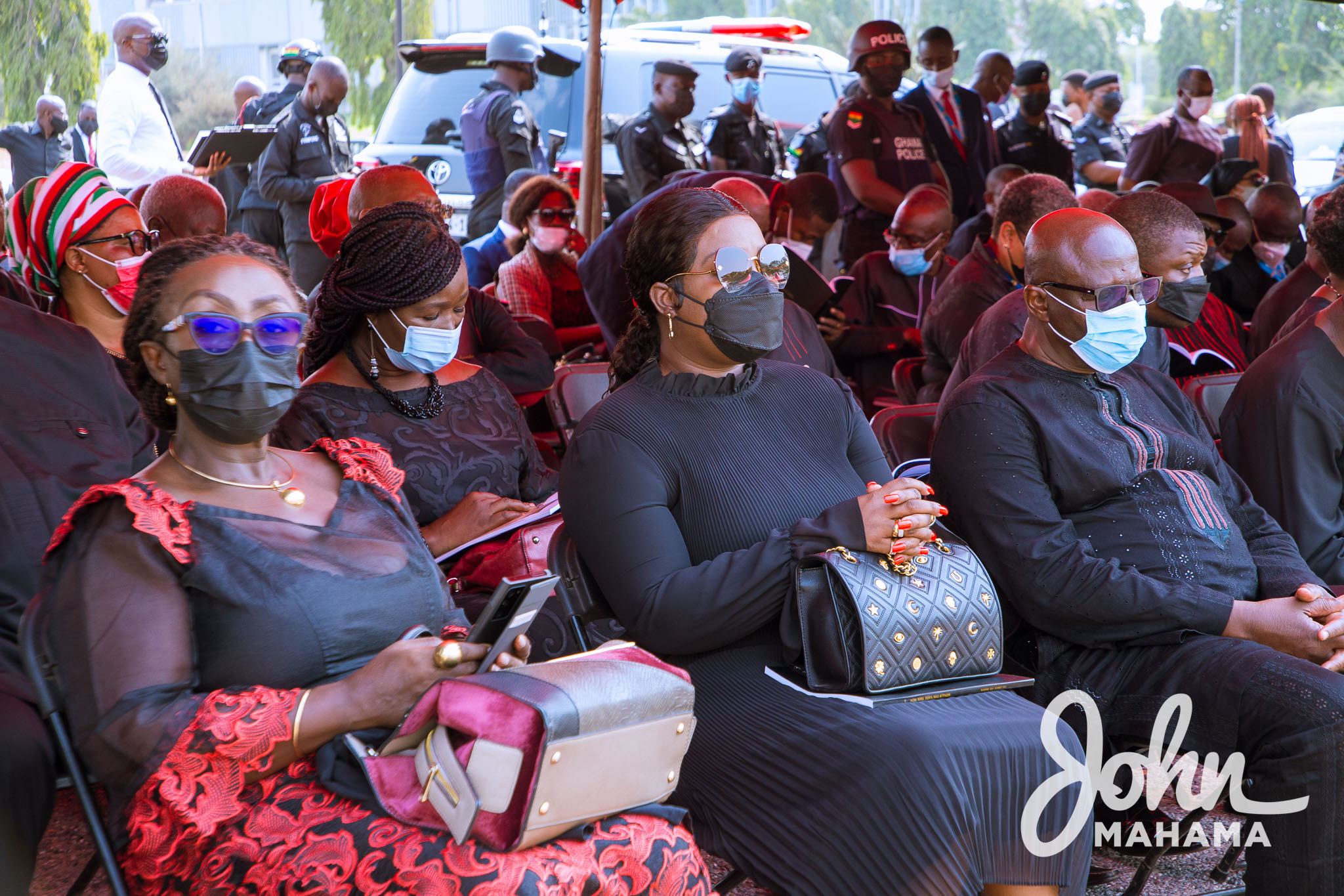 We're broken by your demise but know you're in heaven - Children of ...