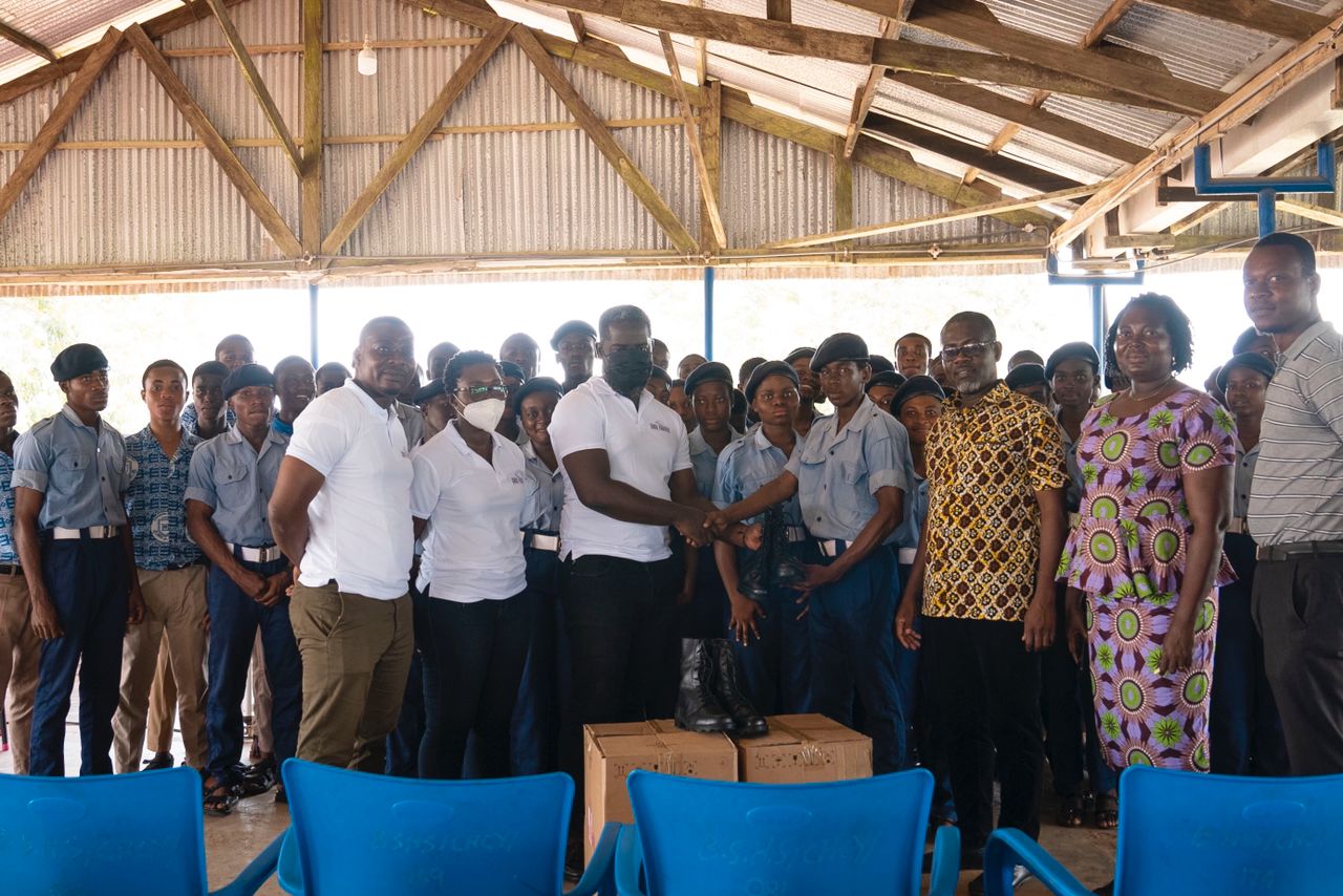 Shoe Fabriek supports cadets of 5 SHS with boots - MyJoyOnline.com