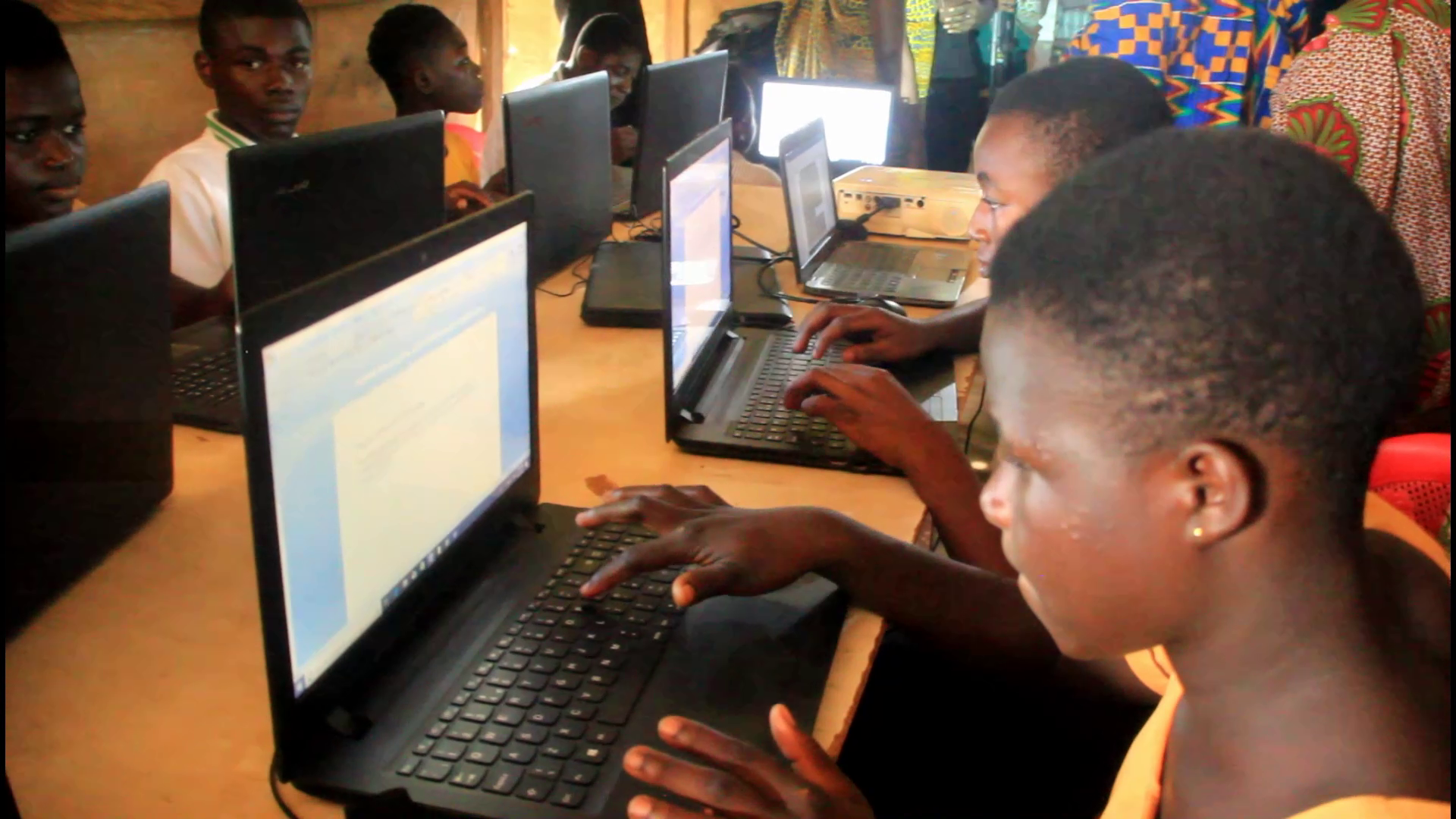 Otumfuo Foundation reaches out to support education in Sefwi Wiawso ...