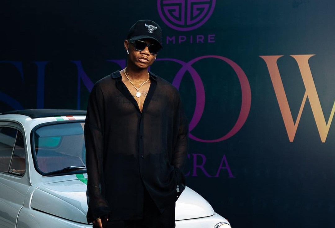 KiDi performs live rendition of 'Blessed' in Glitch Africa studio ...