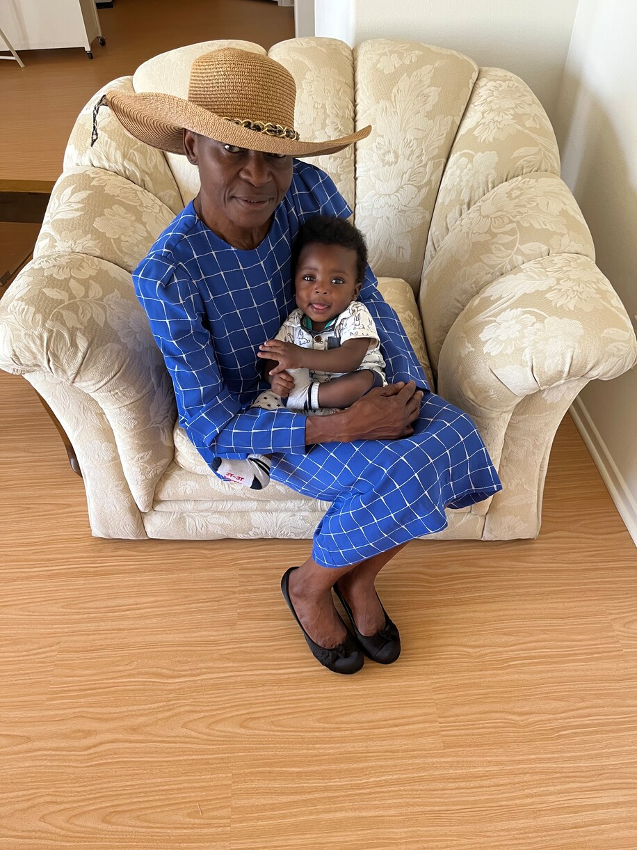 She found $36k inside a chair she got for free on Craigslist ...