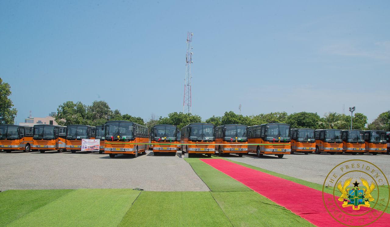 Akufo-Addo commissions 45 Metro Mass buses - MyJoyOnline