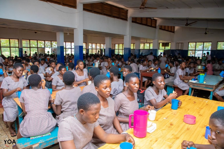Some senior high schools in Ashanti Region receive food items from ...