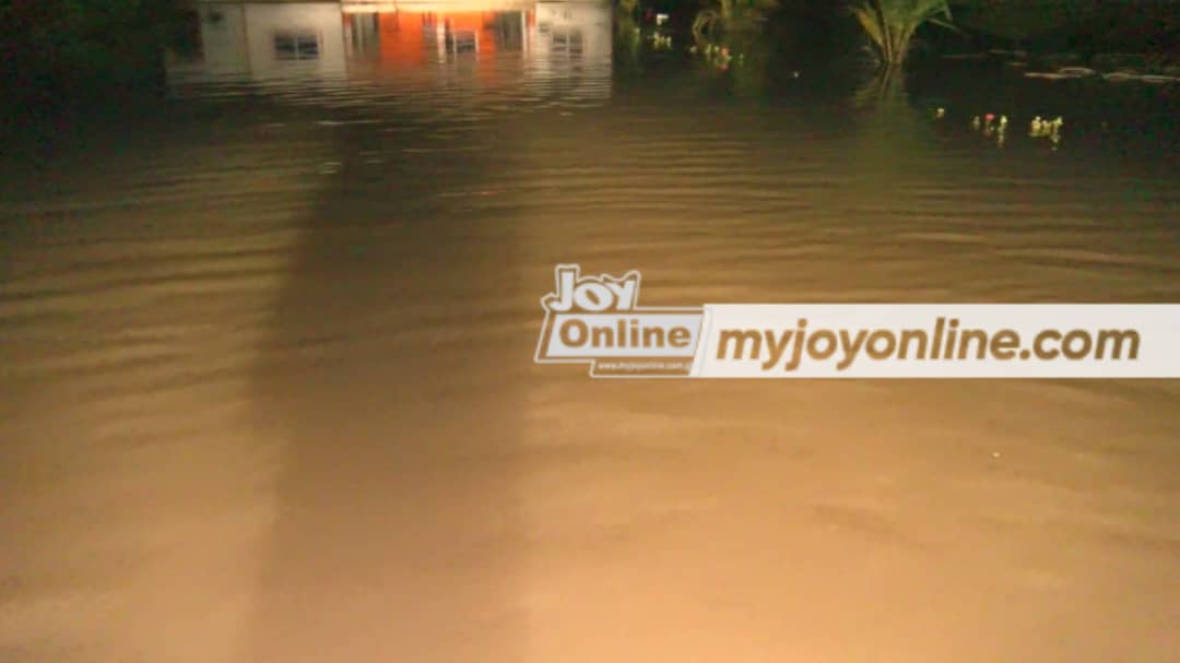 Residents of Ashalaja sleep in kiosks as their homes remain flooded ...