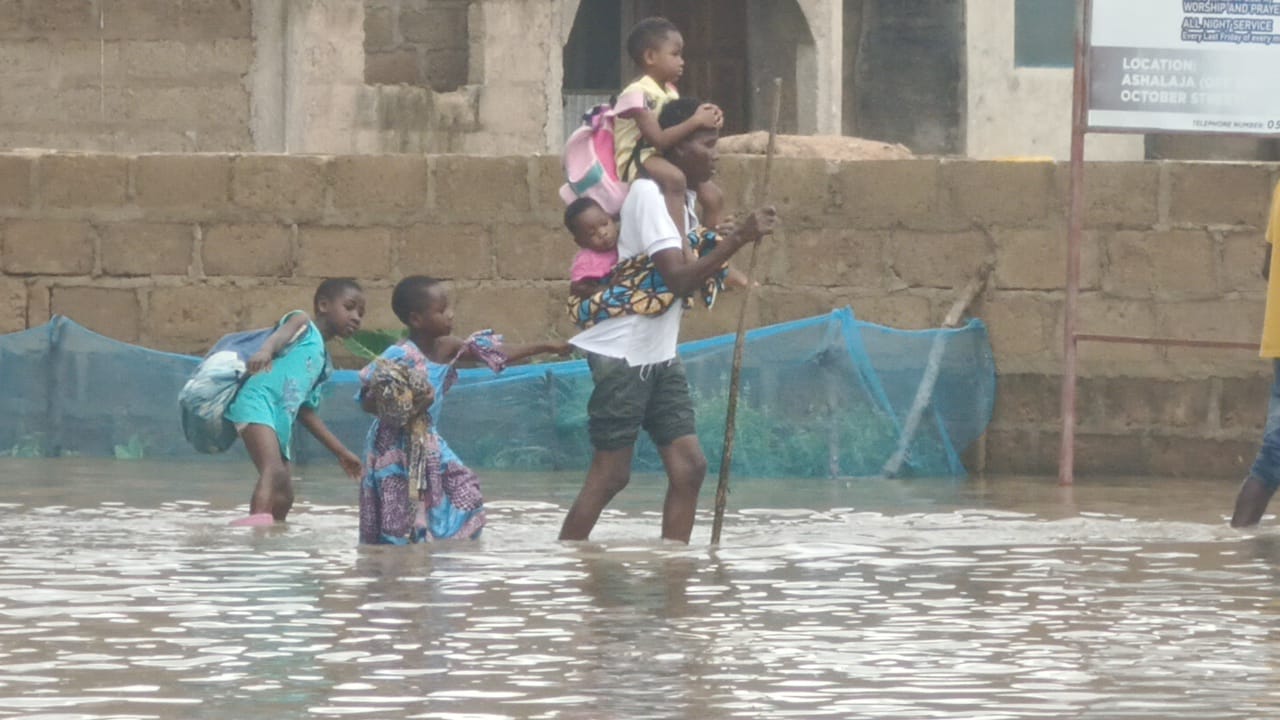 NADMO, Military officers move to rescue Ashalaja flood victims ...