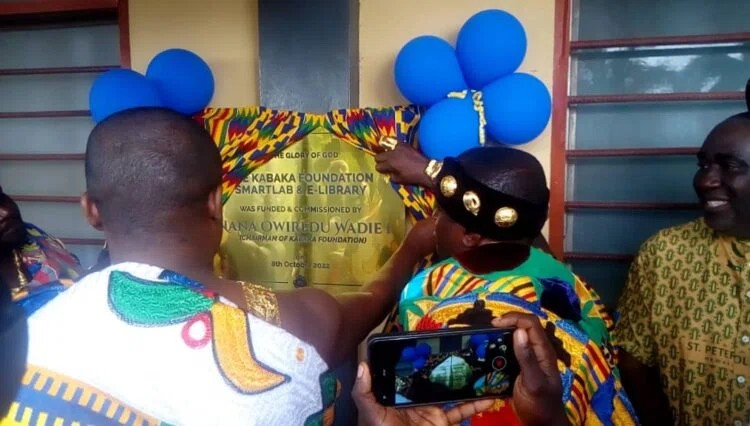 St. Peter's SHS unveils E-Library, Smart lab at 65th anniversary ...