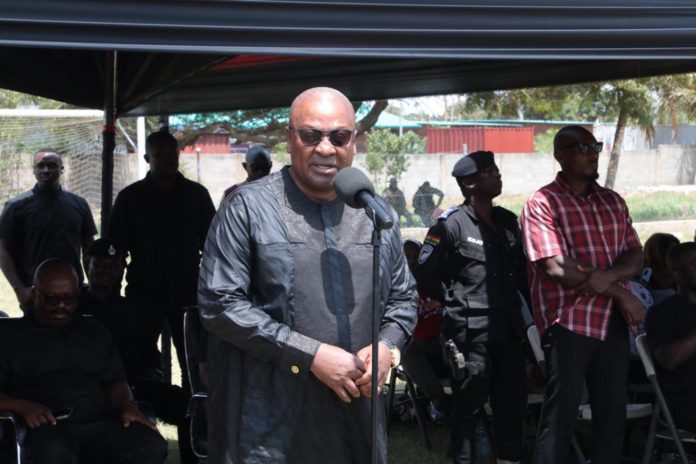 Mahama mourns with A.B. Crentsil’s family - MyJoyOnline