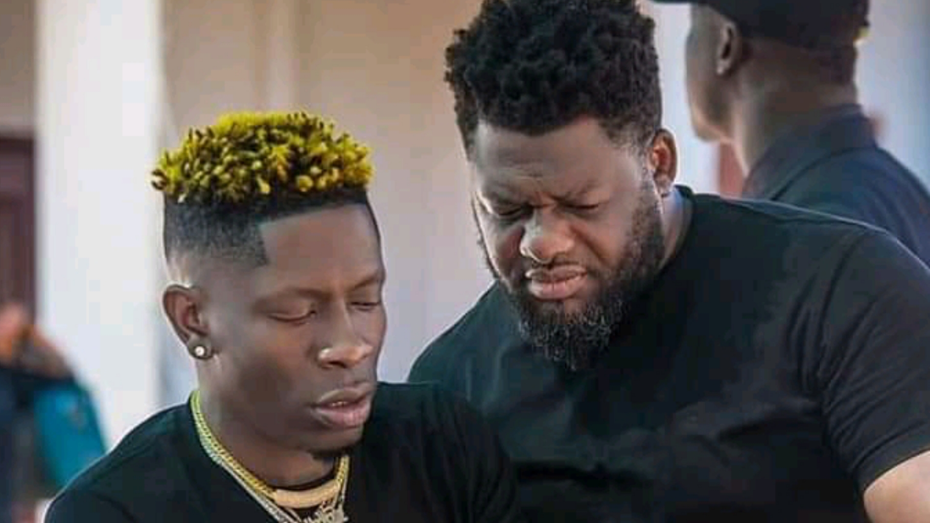 Shatta Wale threatens to reveal "Bullgod's secret" with Fennec Okyere's ...