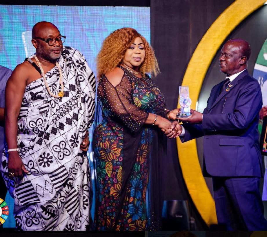 2022 SSI Awards: JRA Cosmetics boss named “Humanitarian of the Year ...