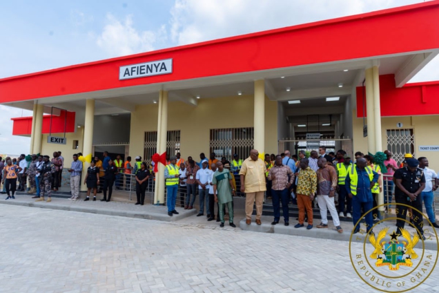 Akufo-Addo commissions Afienya Road Over Bridge on Tema-Mpakadan ...