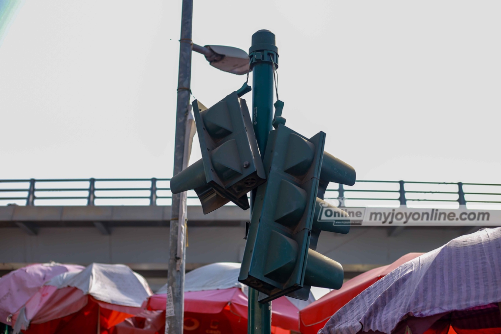 The beauty of dysfunctional traffic lights in Ghana - MyJoyOnline