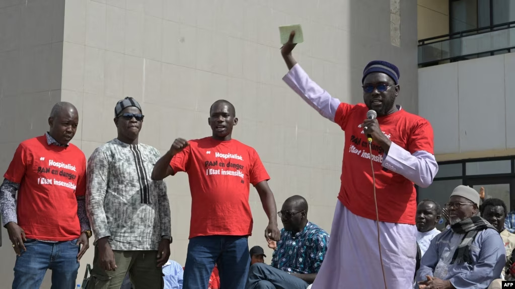 Court orders release of Senegal government critic Pape Ale Niang ...