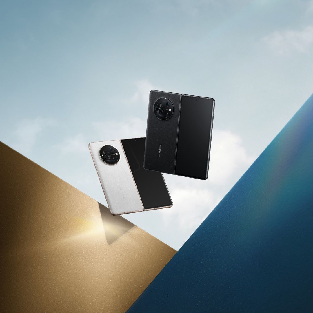 TECNO Phantom V Fold smartphone with flagship dual screen, 5-lens ...