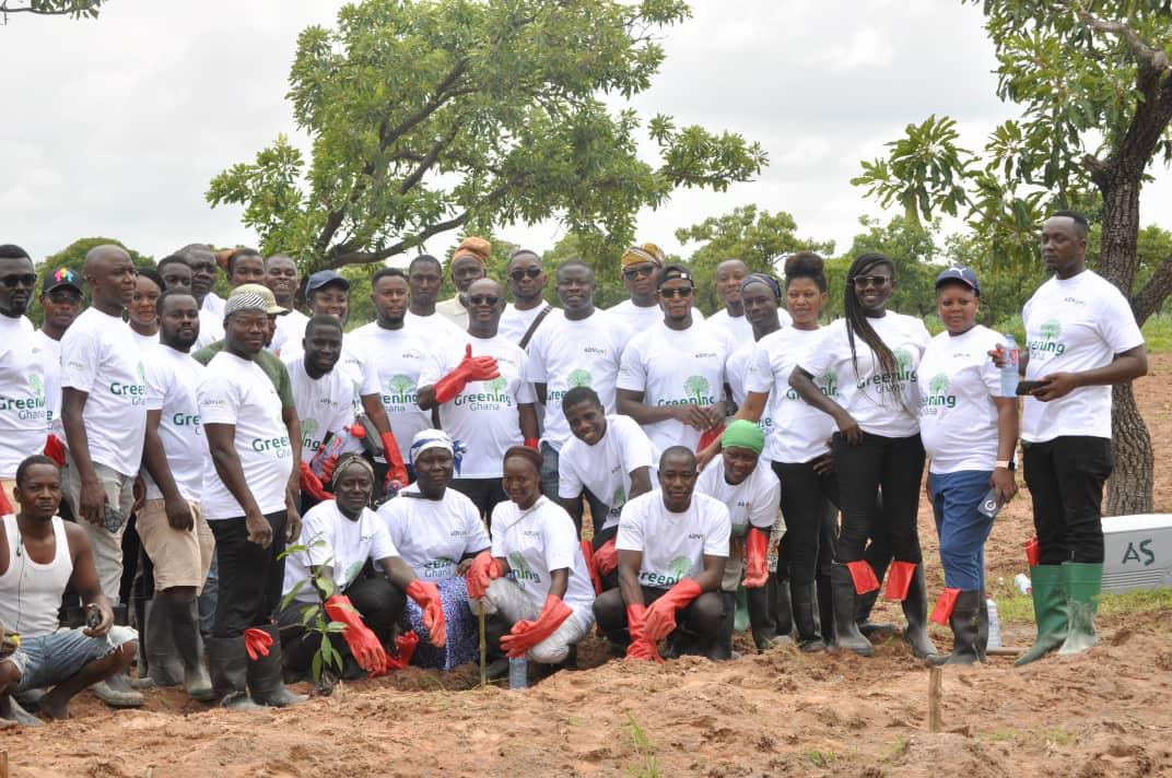 Climate Change: Advans Ghana Savings & Loans plants over 1000 tree ...