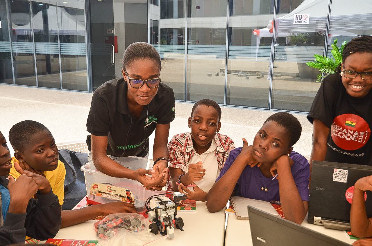 100 pupils from 3 Regions benefit from ‘Girls in ICT’ programme ...
