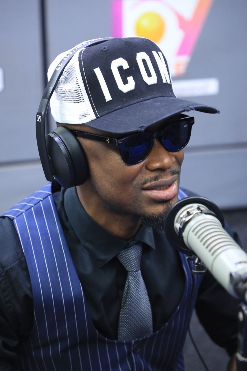 I never worked as a delivery guy in the US; I said that for attention ...