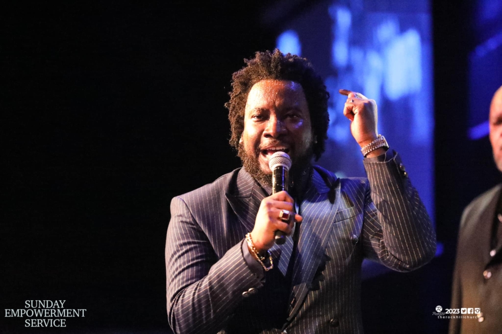 "It will rain" - Sonnie Badu on why he didn't choose stadium for his ...