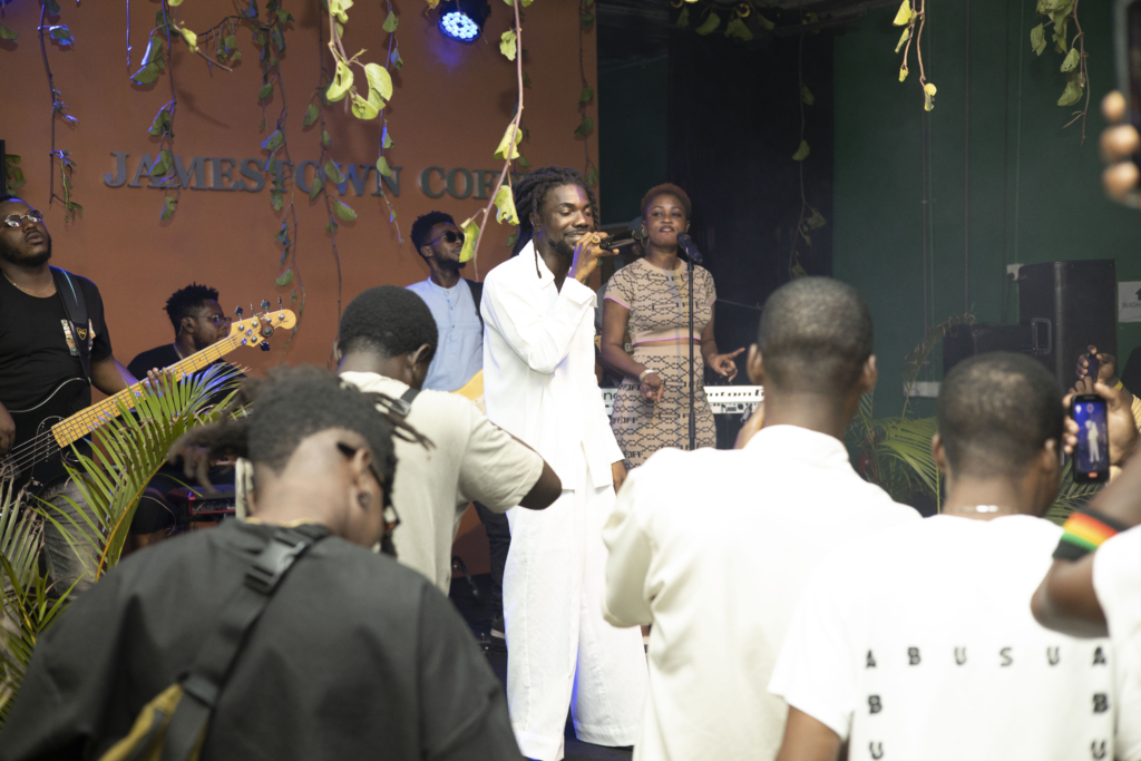 Pure Akan reignites hearts at concert with Senku Live - MyJoyOnline