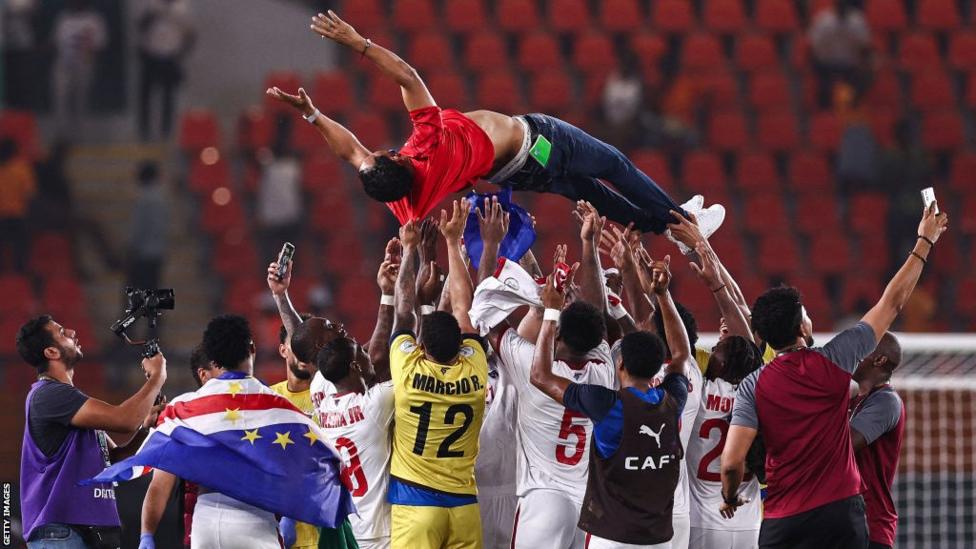 AFCON 2023: Ryan Mendes late penalty sends Cape Verde to quarterfinals ...