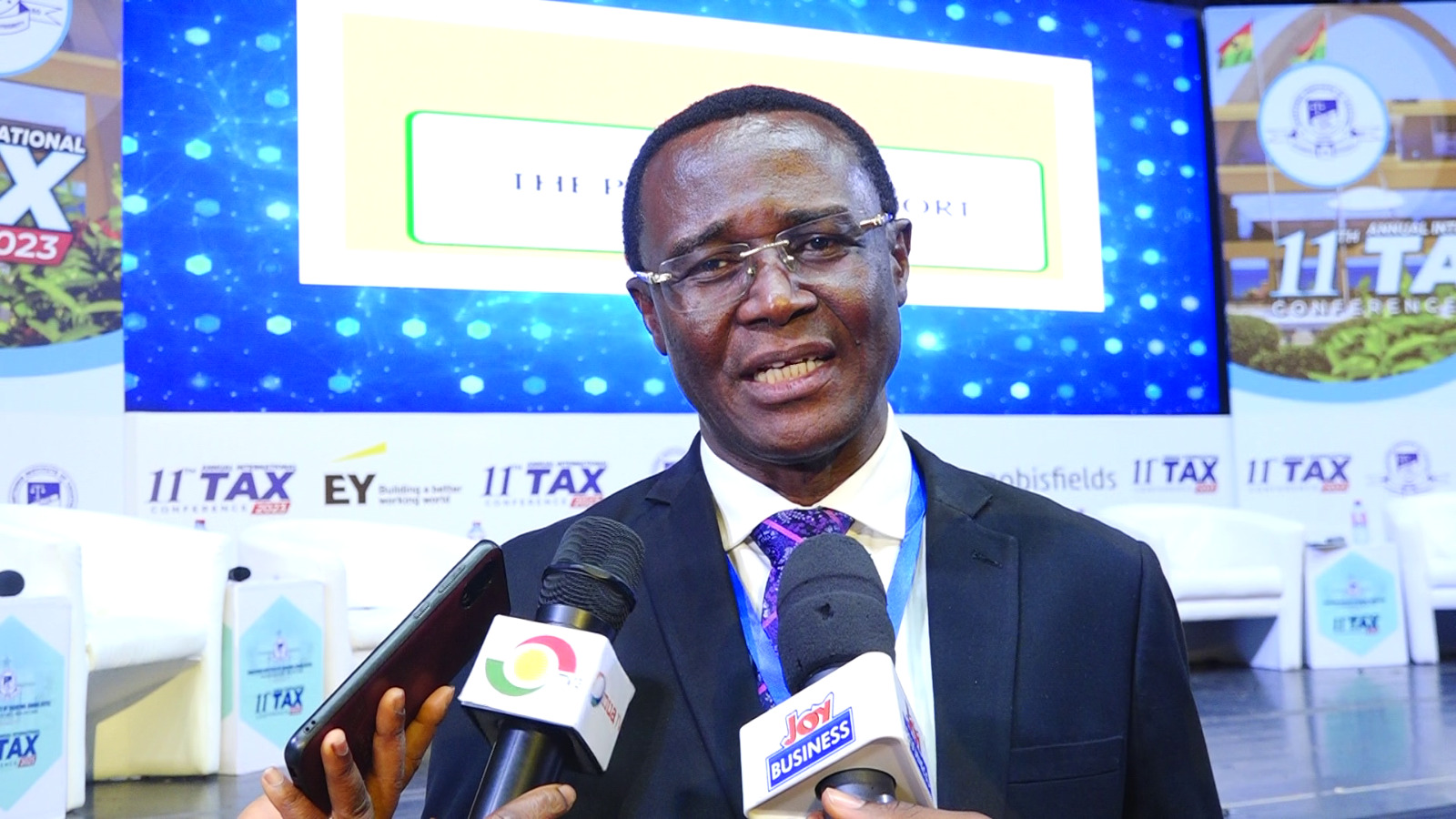 Akufo-Addo grants two retroactive contracts to Dr Ammishaddai as GRA ...