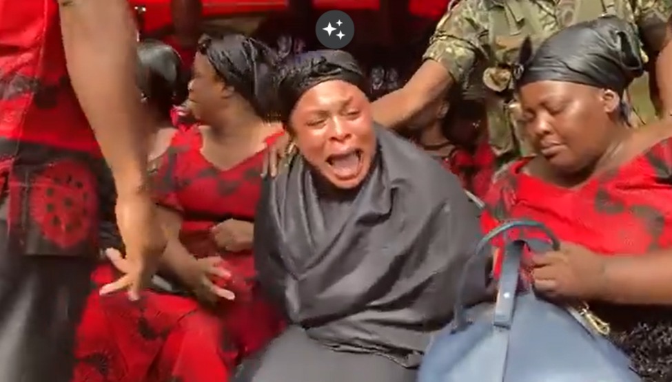 John Kumah’s wife inconsolable at his one week observance [Video ...