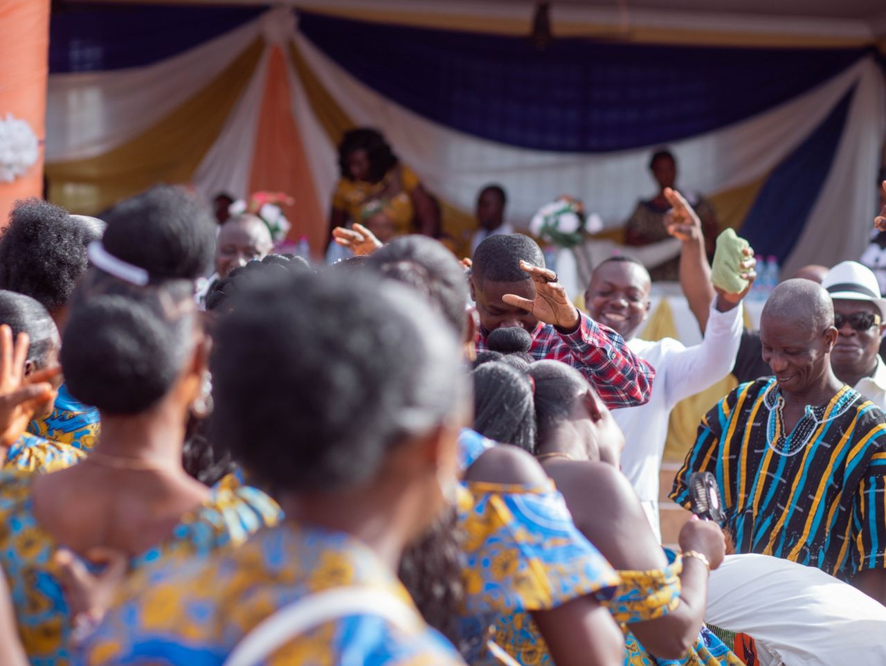 Gideon Boako supports 50 apprentices in Tano North with GH¢1,000 each as seed money - MyJoyOnline