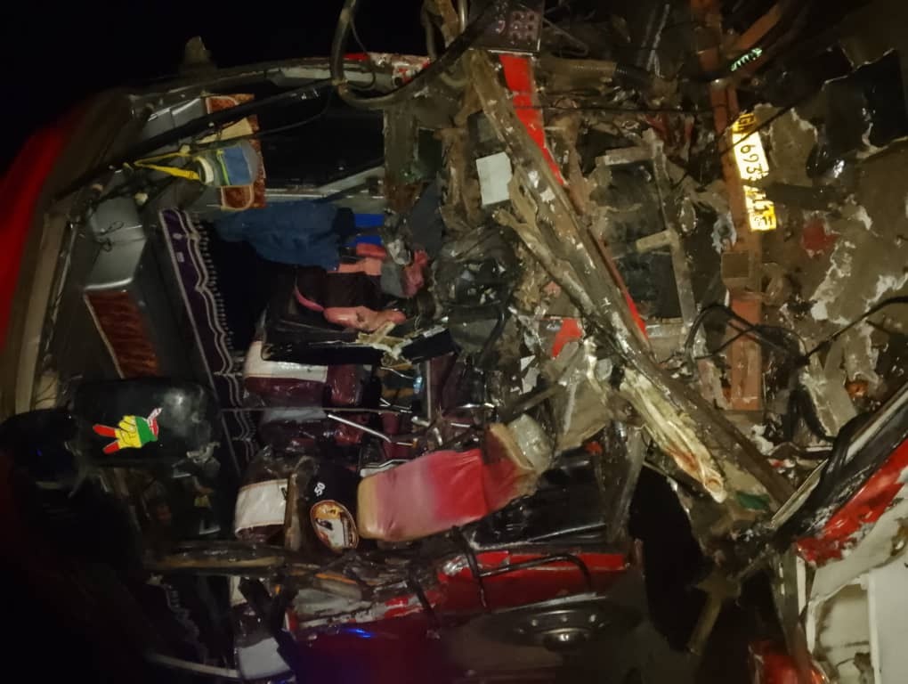 Driver and one other reported dead, others injured in gory accident ...