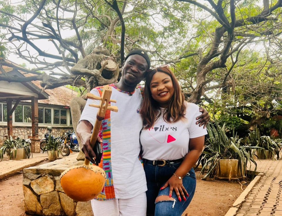 People gave me pepper, salt and coins when I was performing on the ...