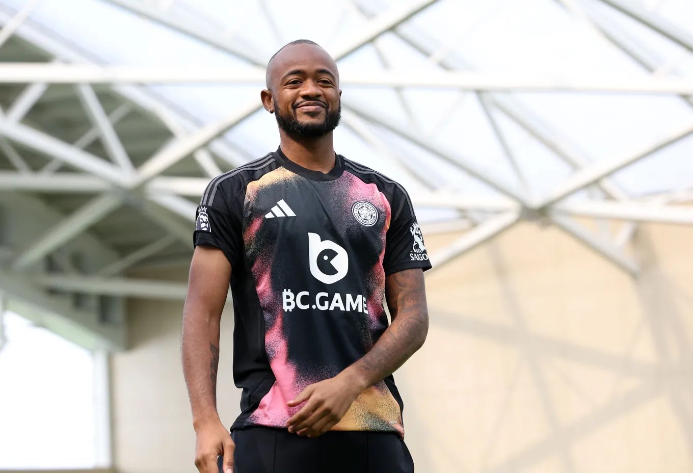 Jordan Ayew joins Leicester City on two-year deal from Crystal Palace ...