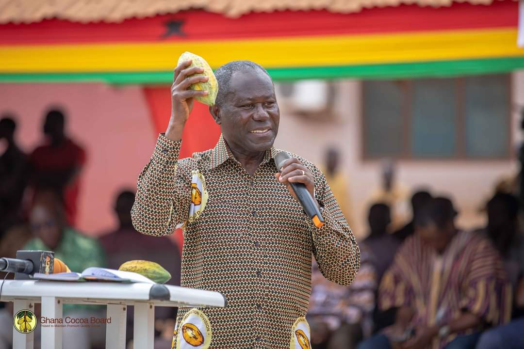 COCOBOD CEO assures completion of all projects in Western North region ...