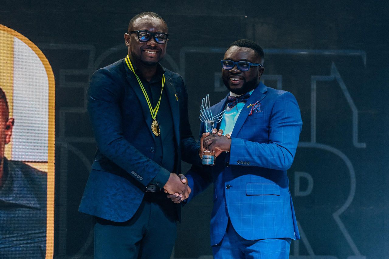 Kofi Amoako-Attah receives Honorary Award at Forty Under 40 Awards Ghana - MyJoyOnline