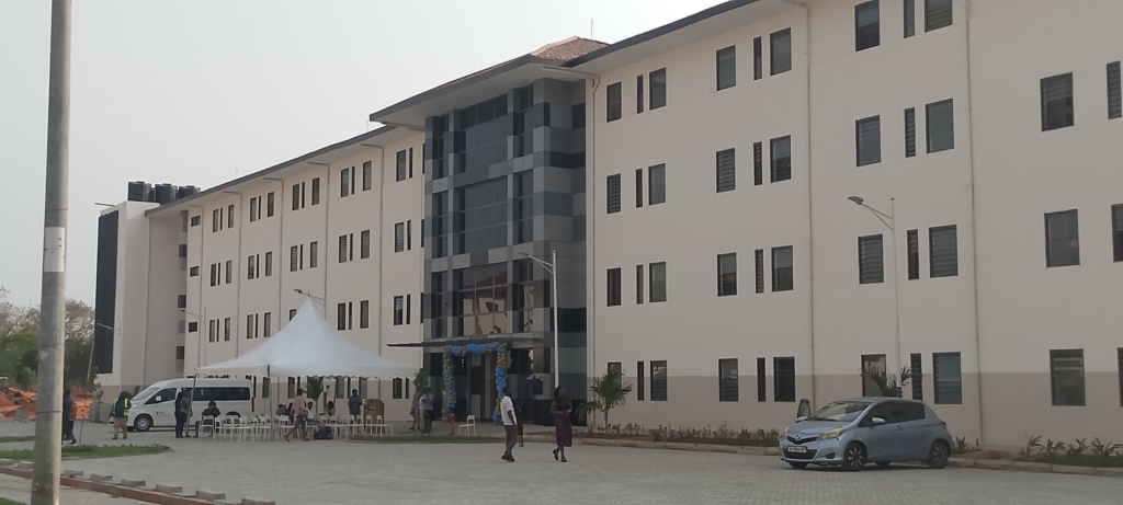 UG Vice-Chancellor reaffirms commitment to addressing accommodation ...