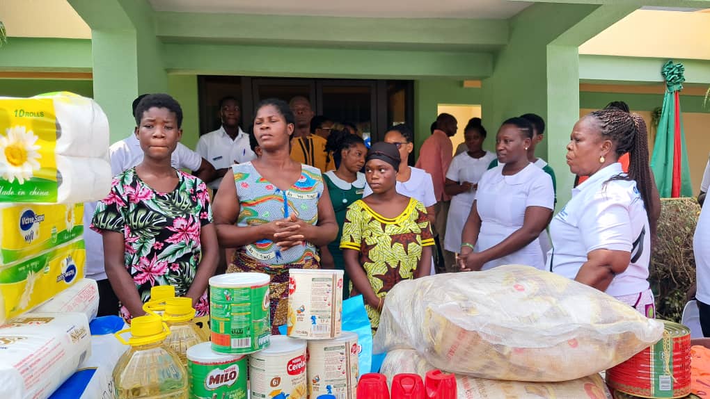Tanko Foundation rescues 3 nursing mothers detained over medical bills ...