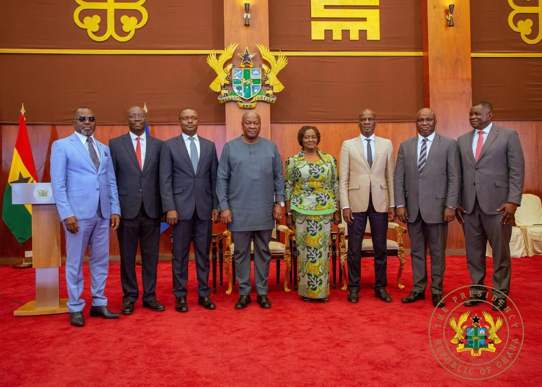Mahama swears in six new ministers - MyJoyOnline
