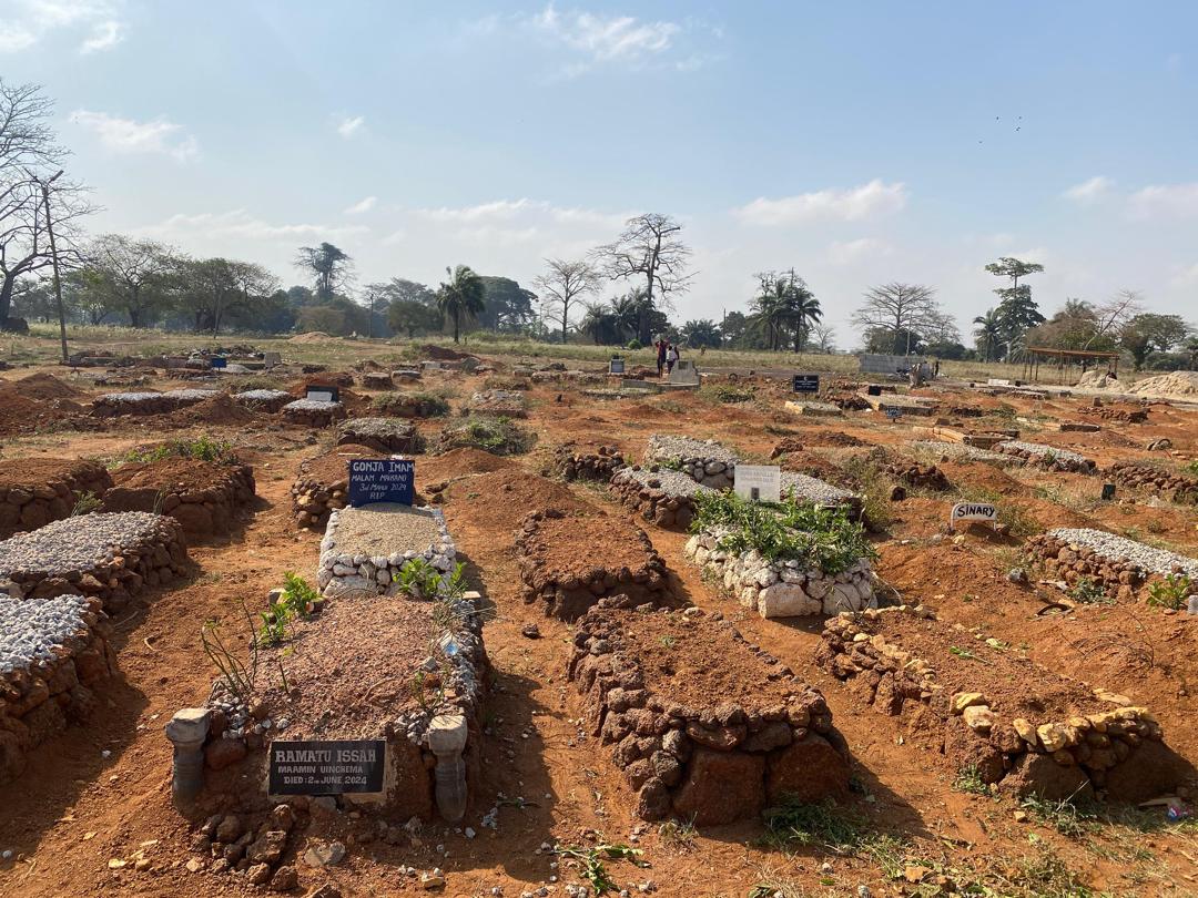 Meet the 21 volunteers keeping Old Tafo graveyard clean and safe ...