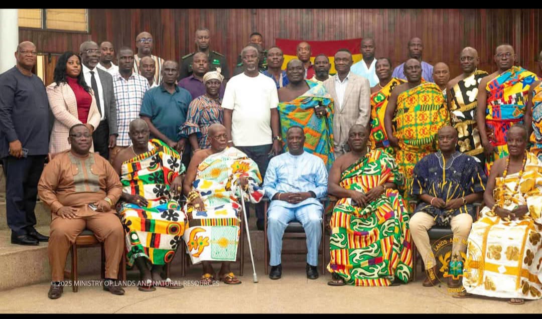 Lands Minister unites Western Region chiefs after 5 years of a divided ...