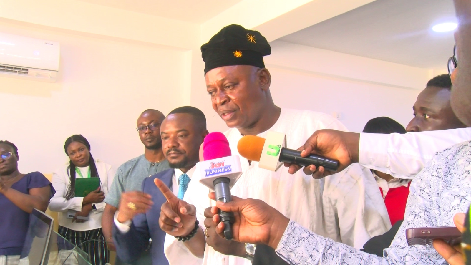 Transport Minister inspects DVLA site for Okada business licensing ...