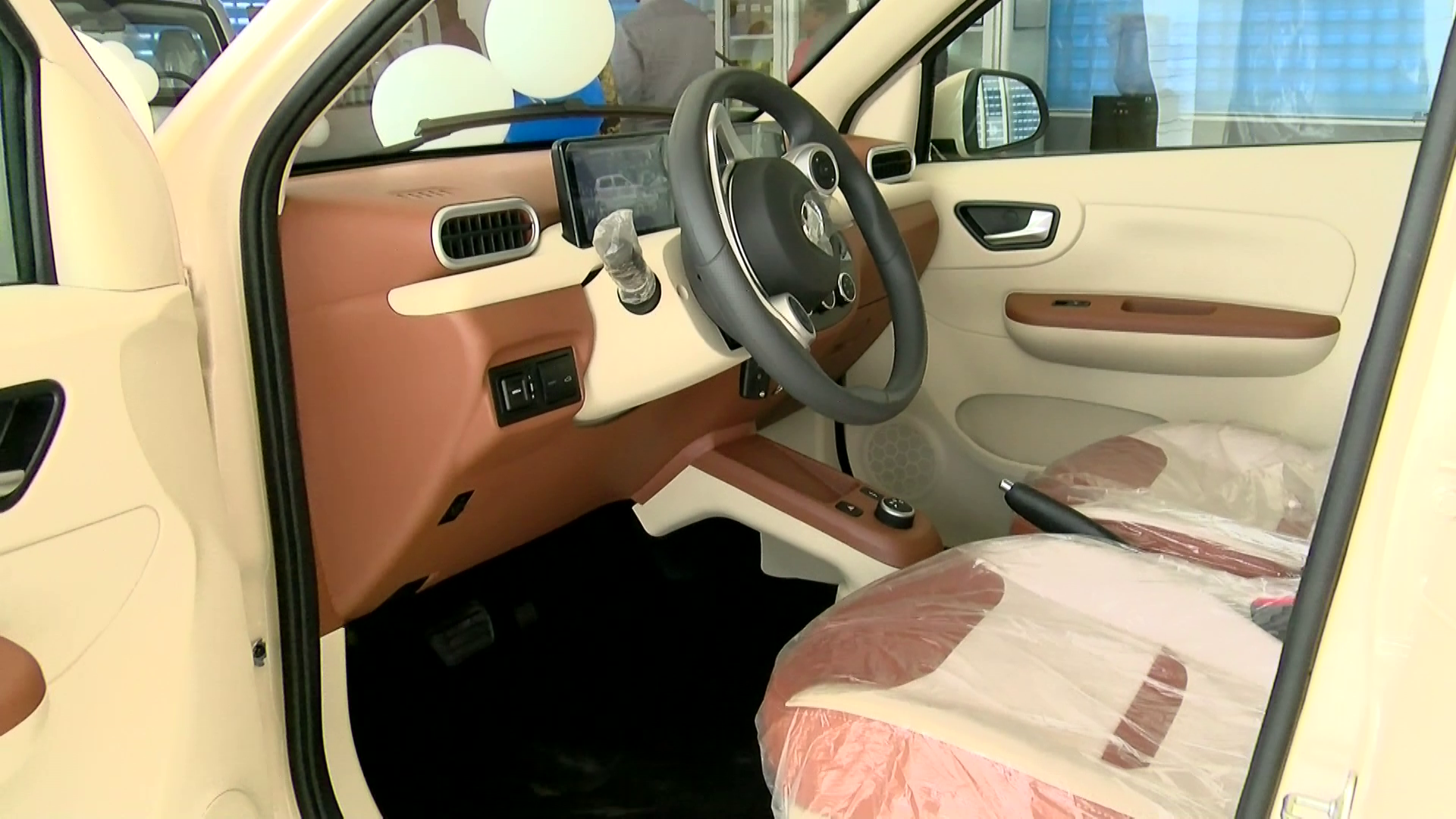 Ghana’s first Cireo Nano 3 electric vehicle unveiled by Anointed ...